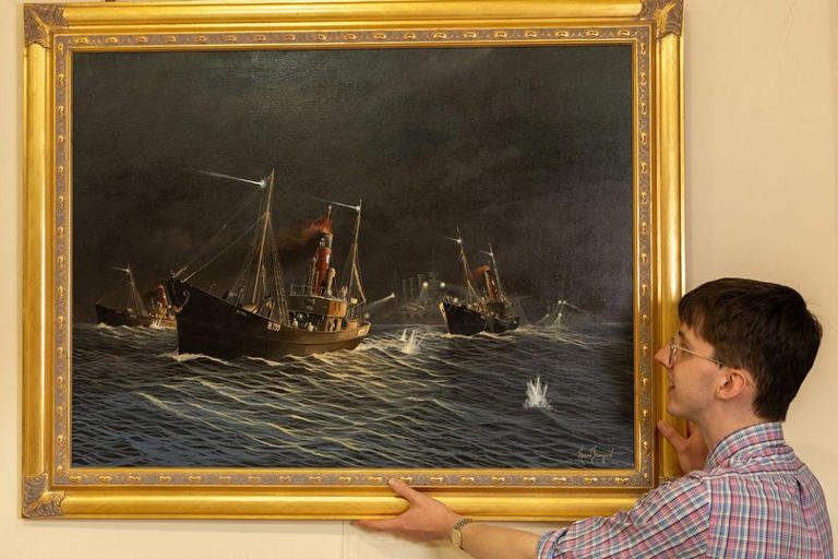 Rare painting of Victorian Hull trawler that was sunk by a U-boat is to ...