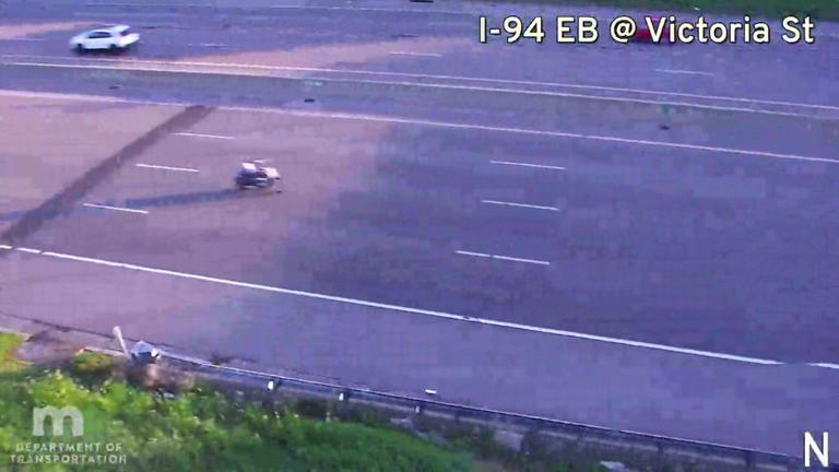Traffic cameras capture motorcycle chase through Twin Cities