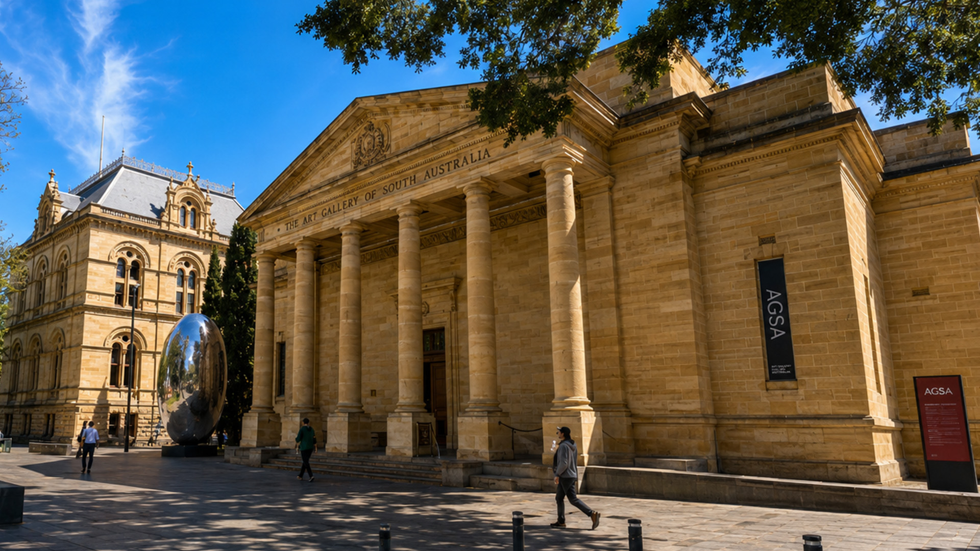 What makes this grand art gallery so famous in Australia?