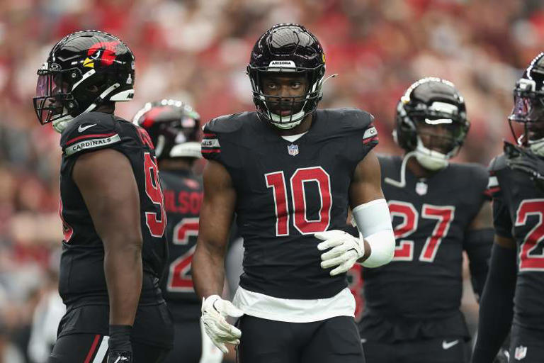 Cardinals HC Mike LaFleur shares level of concern for Josh Sweat