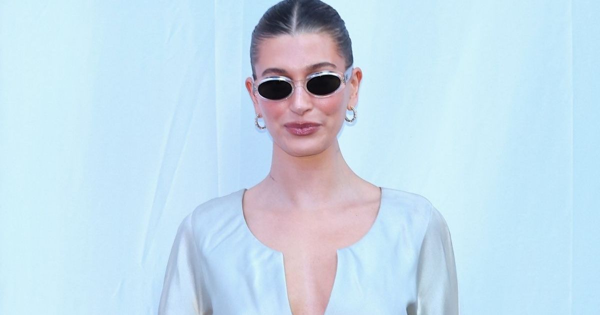 Hailey Bieber gets cheeky in an ultra-short micro miniskirt for Rhode