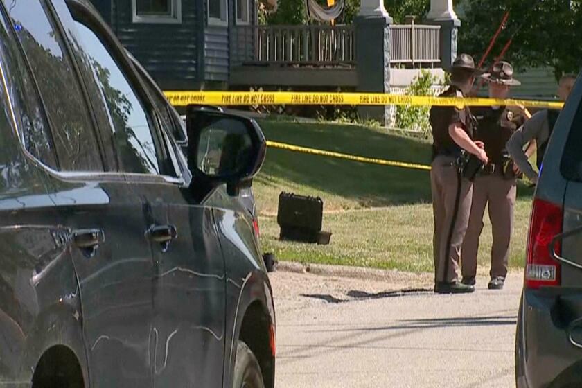 Police investigate Iowa man suspected of killing 6 of his relatives and ...