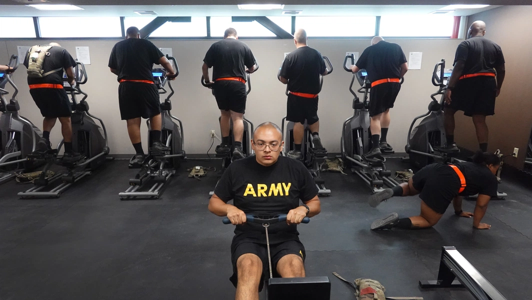 Elite runners adopt military-style training for long-term gains