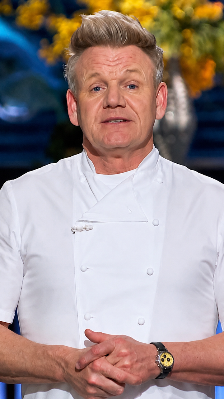 Ryan earns a black jacket with a vegetarian pasta dish