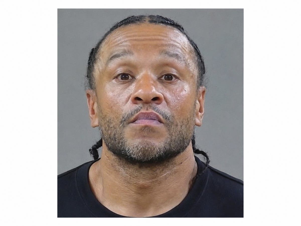 Man groped girl in NJ mall movie theater, spied on others in dressing ...