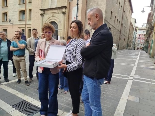Homenaje del PSN de Pamplona a Aurea Jaso, "militante histórica" y ...