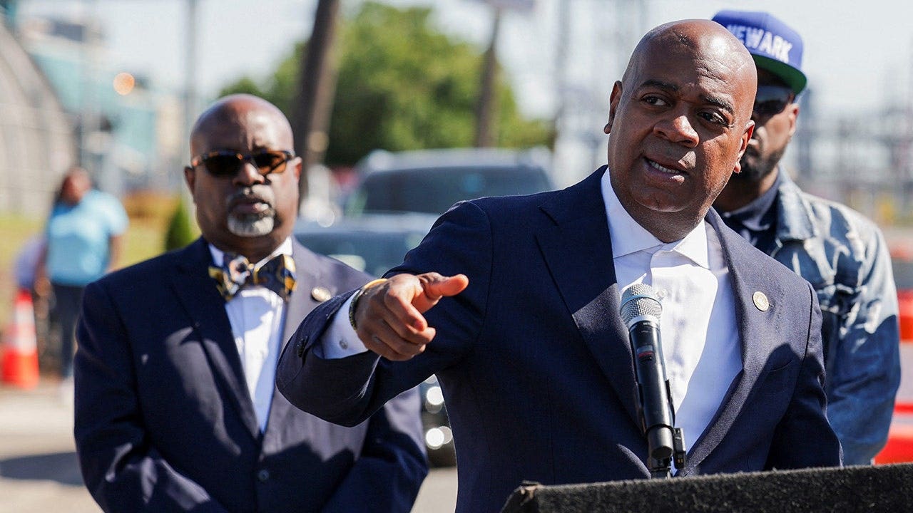 Newark mayor questions state police tactics at Delaney Hall after ...