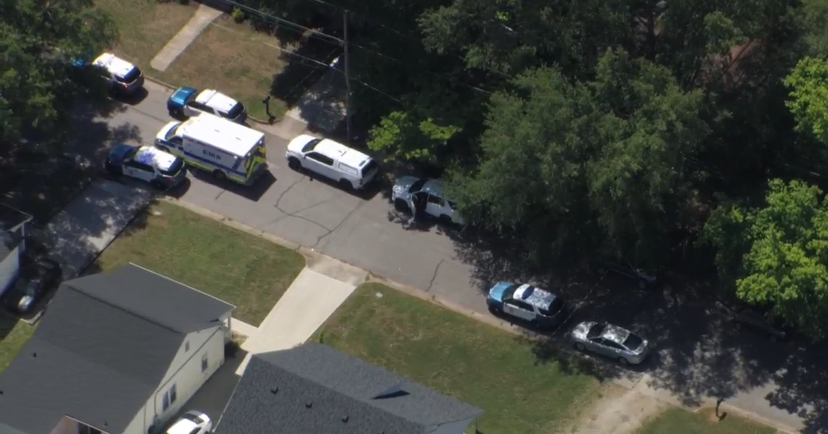 Police respond to shooting in Raleigh neighborhood