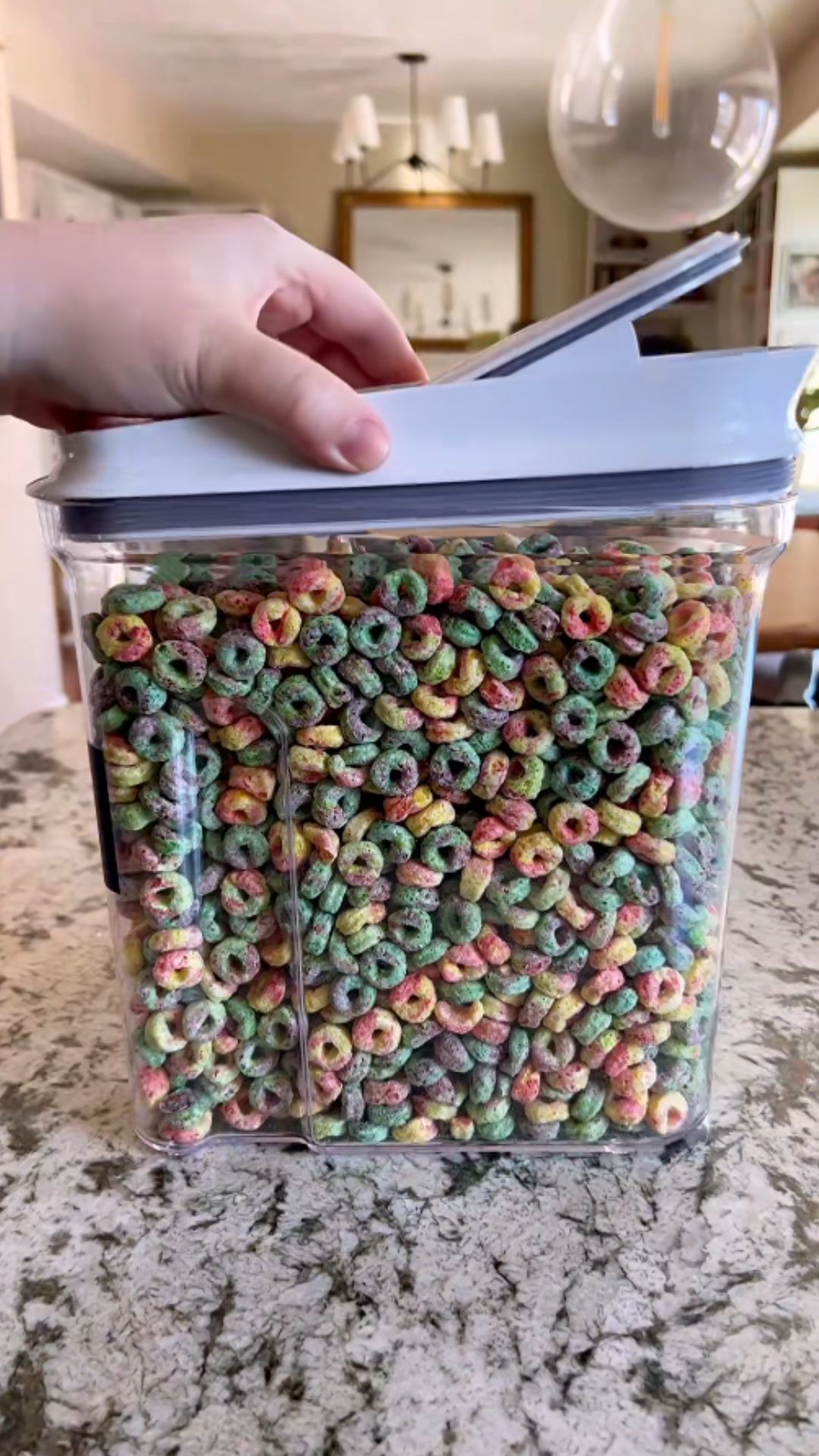 How to restock and organize your pantry efficiently