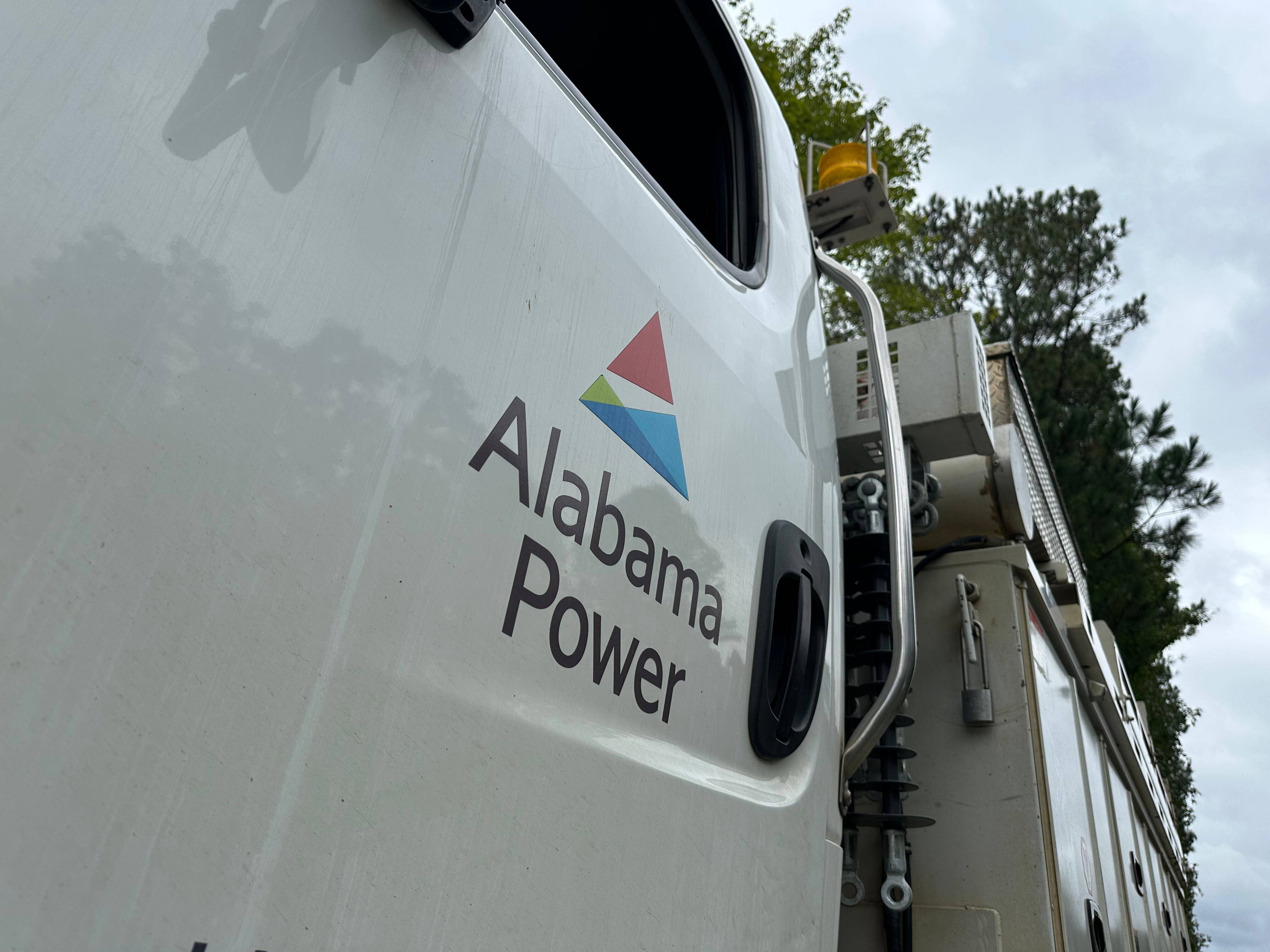 ’Stay away’: Alabama Power urges caution around downed power lines