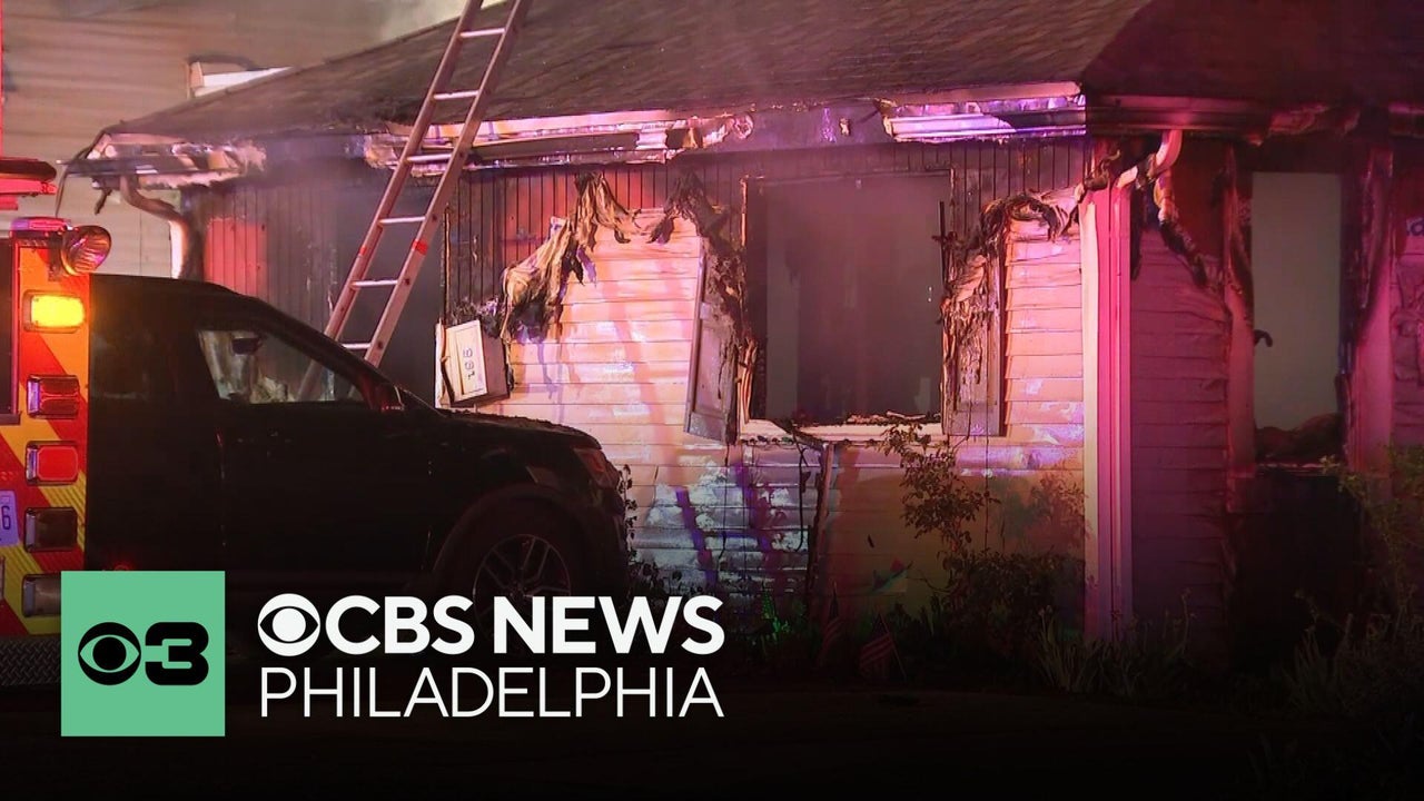 5 family members escape burning home in Pine Hill, New Jersey, 1 man ...