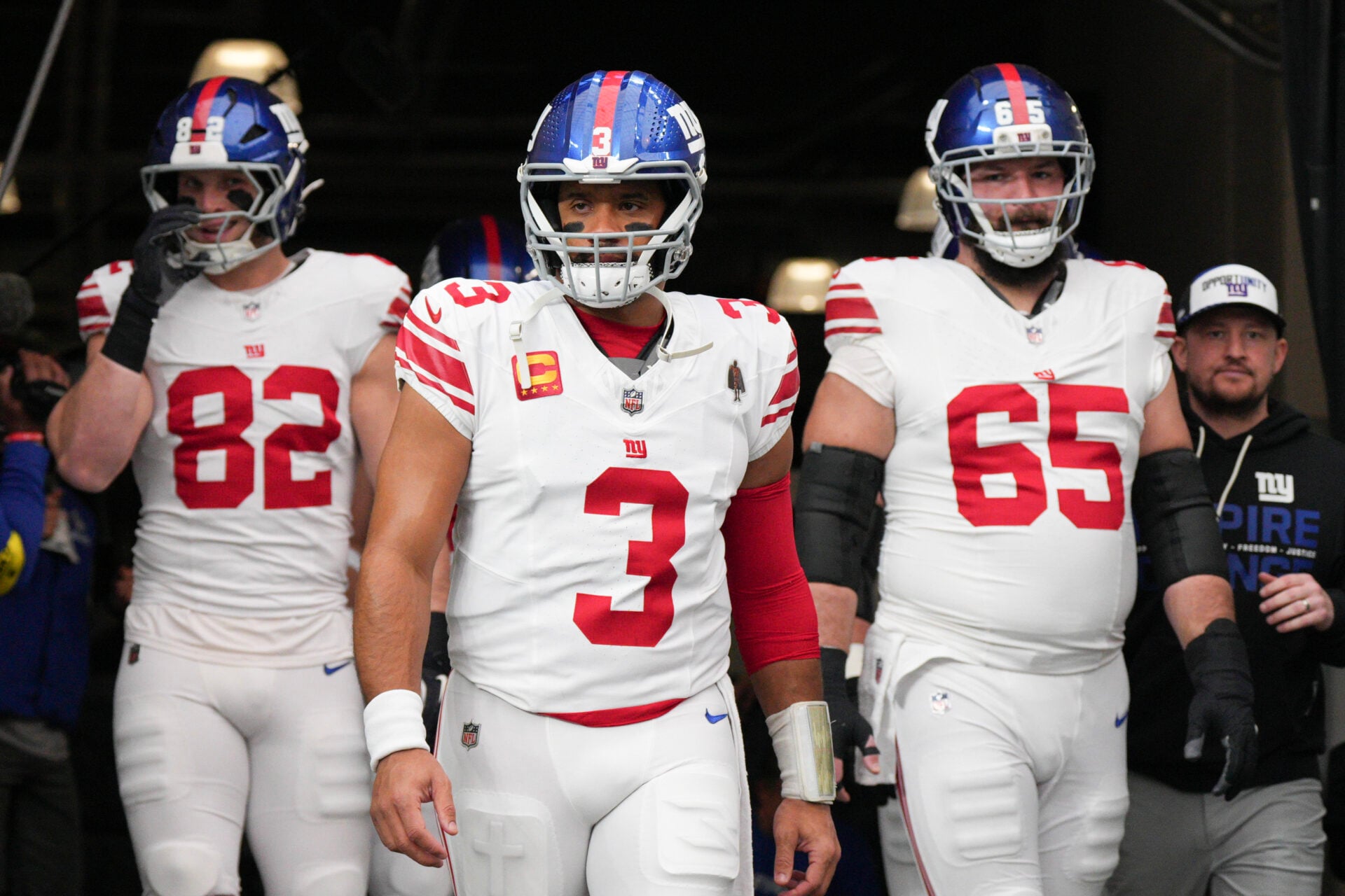 Former NFL star set for major broadcasting move with CBS