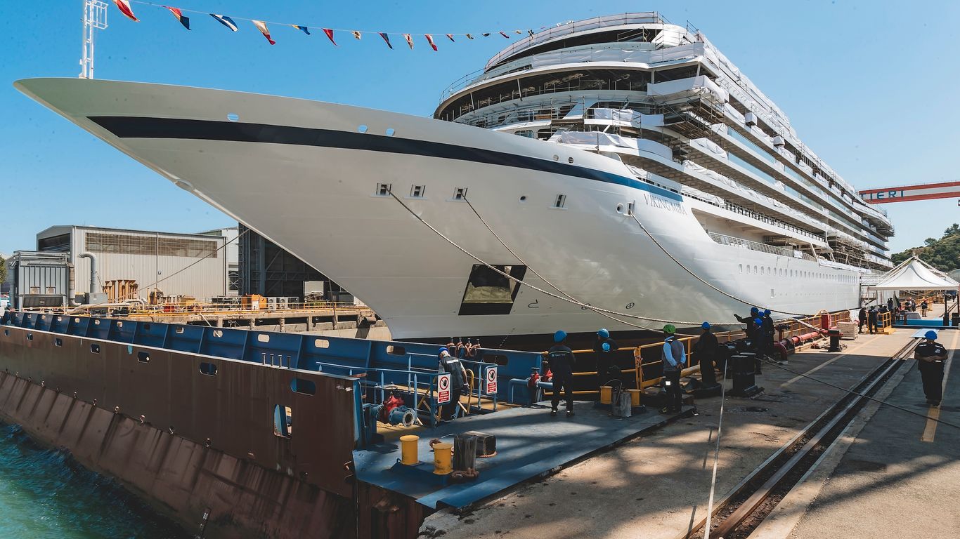Viking celebrates naming of new ocean ship Viking Mira