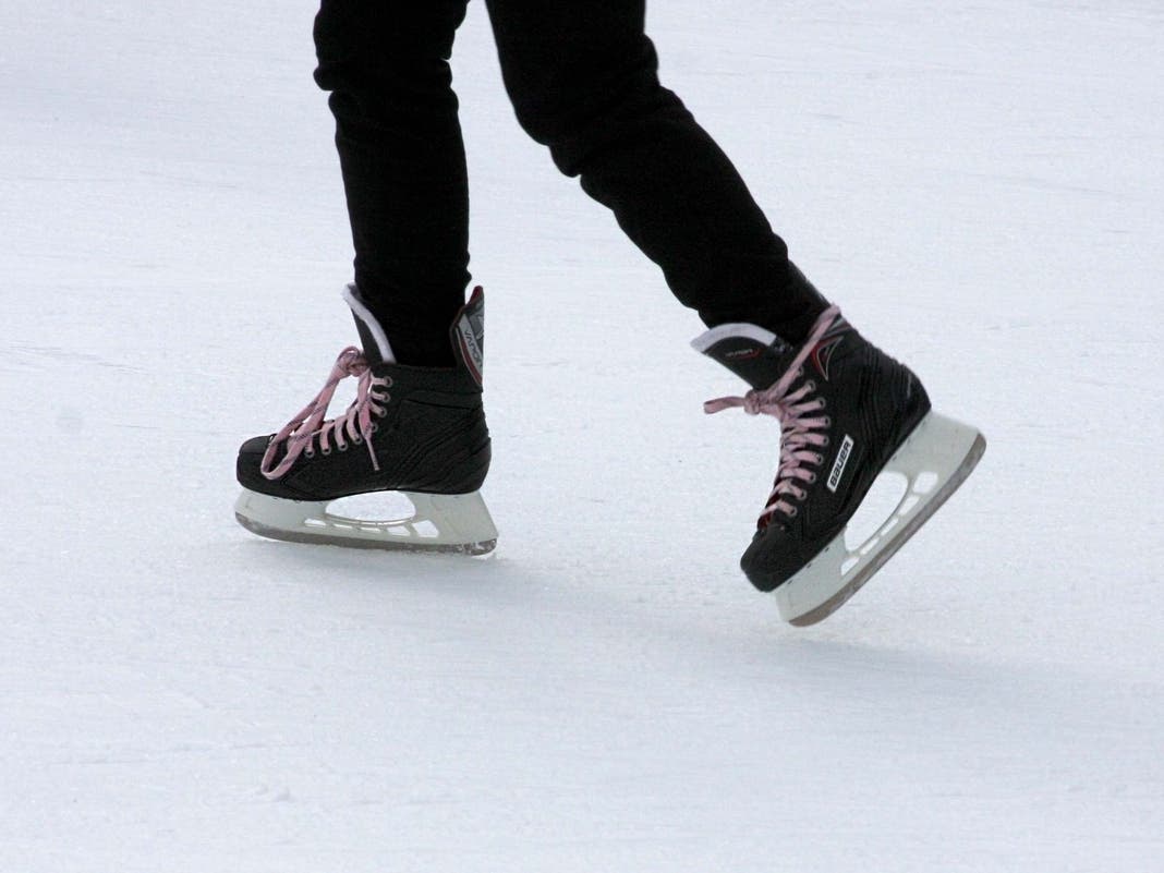 Theft reported at Columbia ice rink