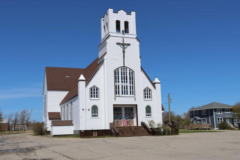 Priest says he regrets comments about ‘residential’ school in Honduras ...
