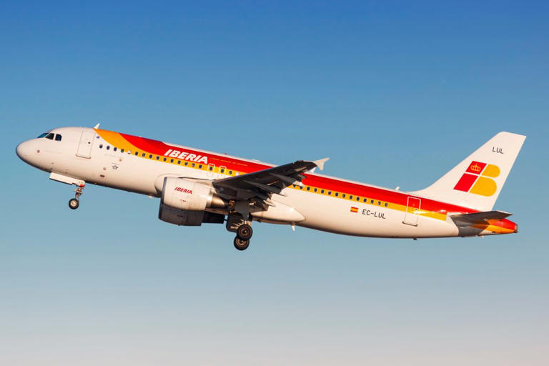 Cuba: Iberia Airlines suspends direct flights in major blow to Havana
