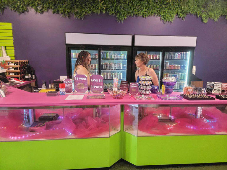 Funky new Horry County bookstore, gallery & lounge opens with unique ...