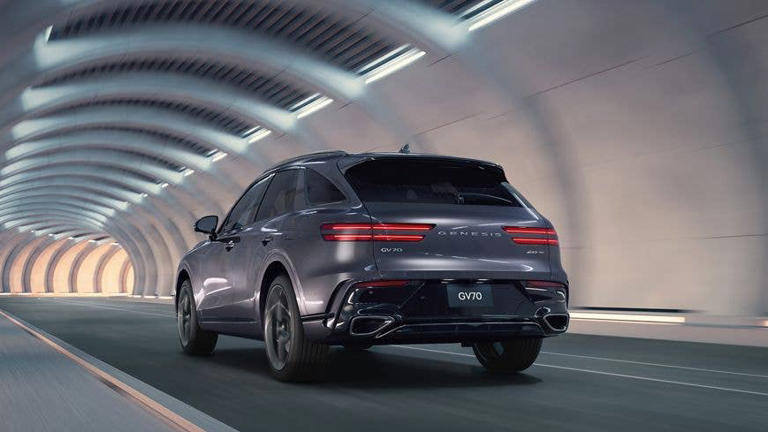 2026 Genesis GV70