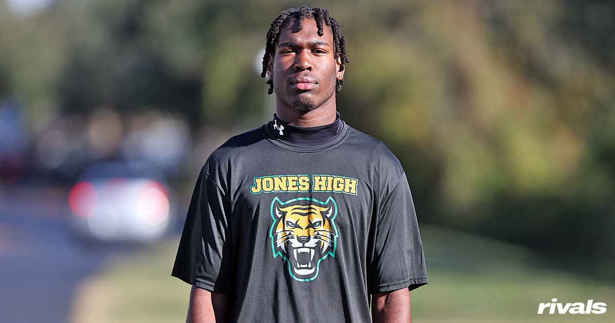 Top-100 EDGE Frederick Ards commits to Texas A&M