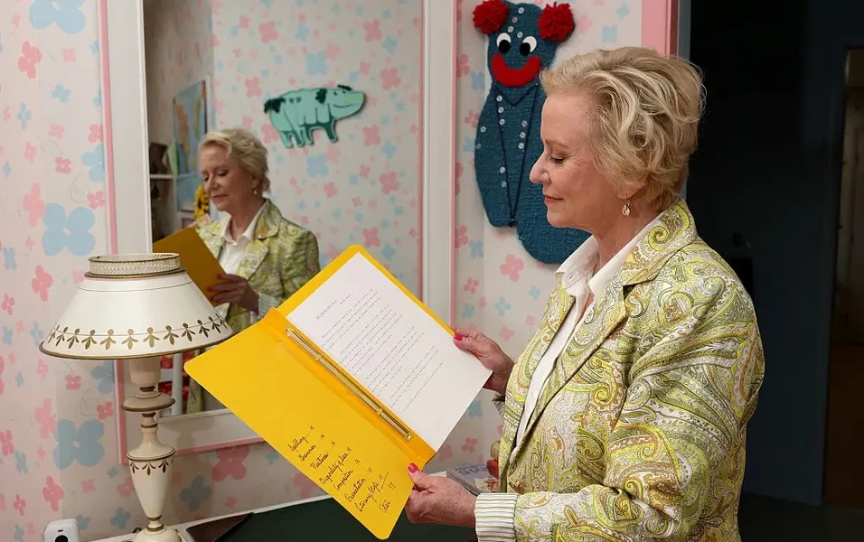 Eve Plumb recalls rushed filming, no residuals for 'Brady Bunch'