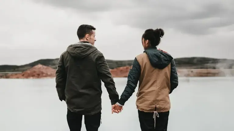 Why men pull away from women who do this too often