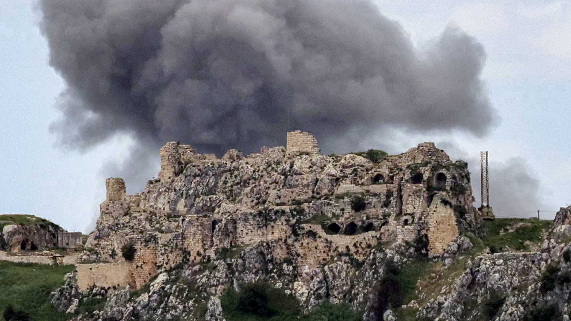 Why were Crusader castles so strategically important?