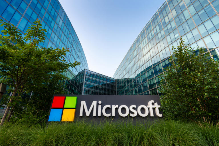 Microsoft forms partnership to launch solar-powered digital lab to ...