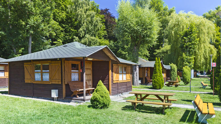 The decor you need to nail the summer camp aesthetic in your home