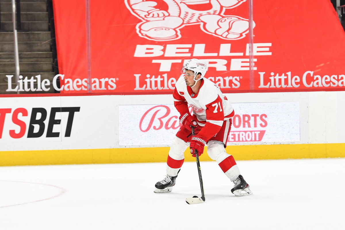 Top NHL landing spots for Red Wings captain Dylan Larkin after reported ...