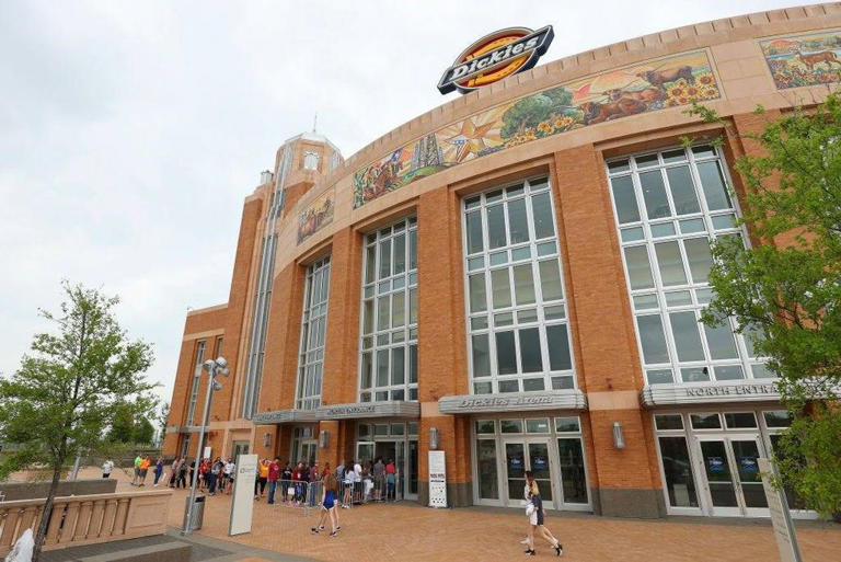 Dickies Arena to get new name