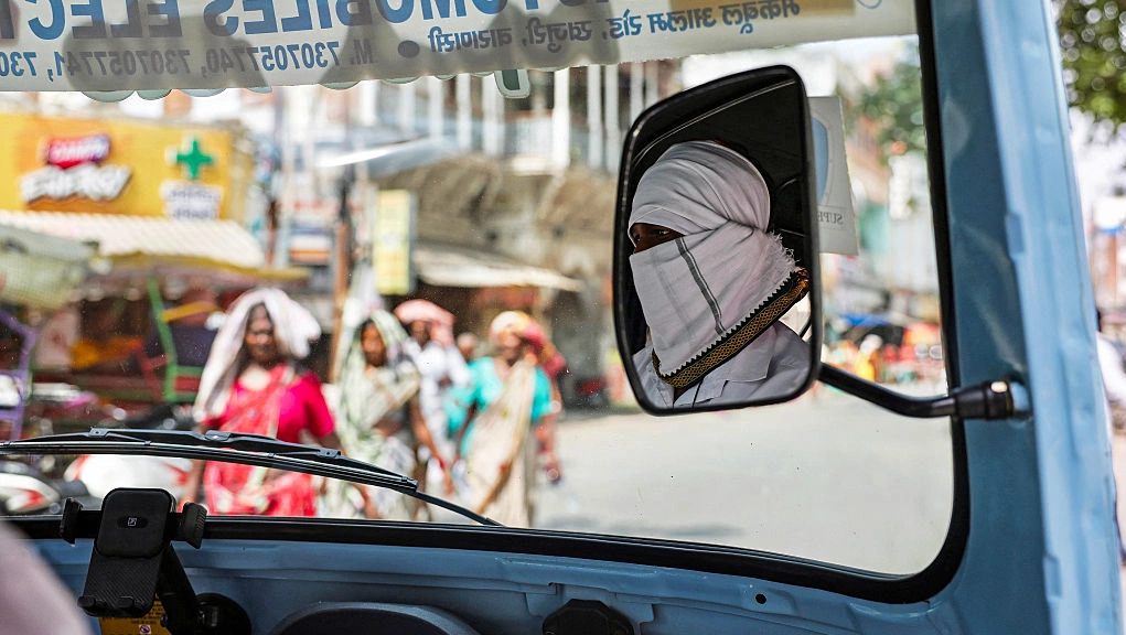 Air-conditioned electric auto in Gurgaon wins online praise amid heatwave