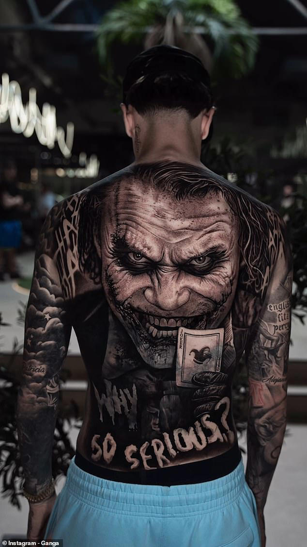 Chelsea star Alejandro Garnacho shows off huge new 'Joker' back tattoo