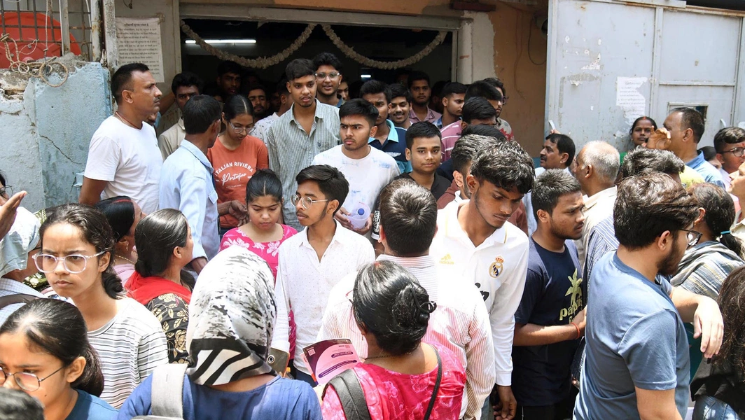 Telangana Gurukul, Narayana students excel in JEE Advanced 2026
