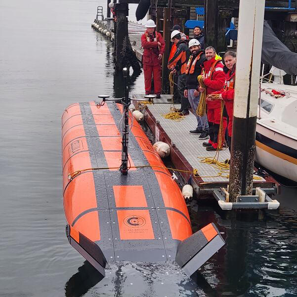 Tensión mundial | Canadá despliega el “monstruo” submarino de 11 metros ...