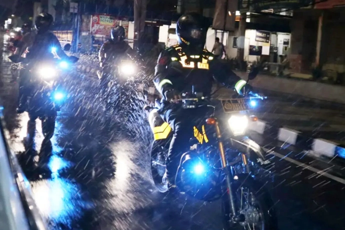 Ramai pocong gentayangan di Bogor, polisi ungkap fakta ini