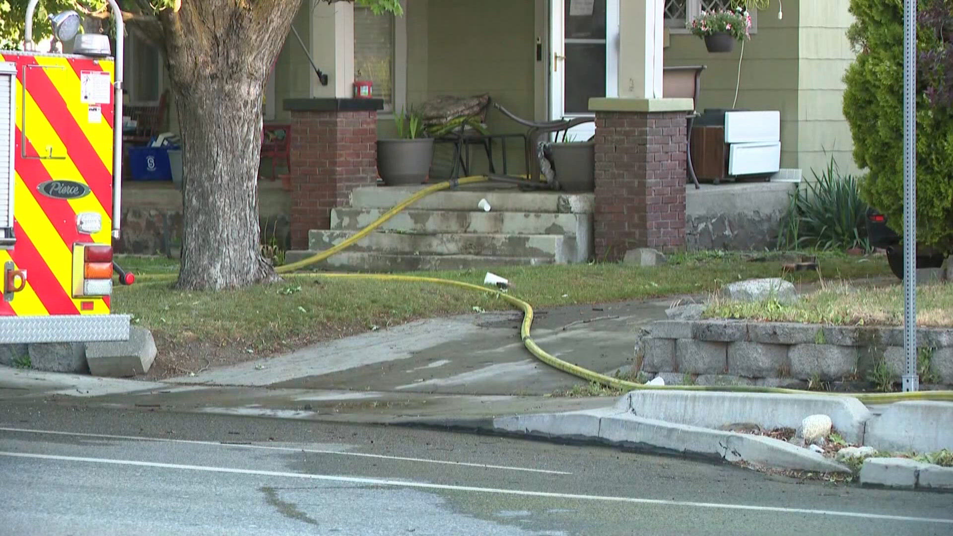 Family credits smoke detectors for saving lives during Logan ...