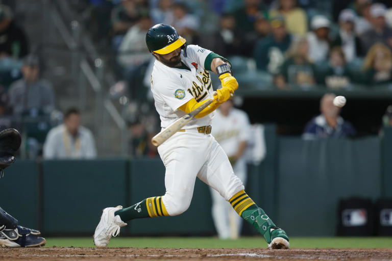 Elephant rumblings: A’s look for bounce back on road trip
