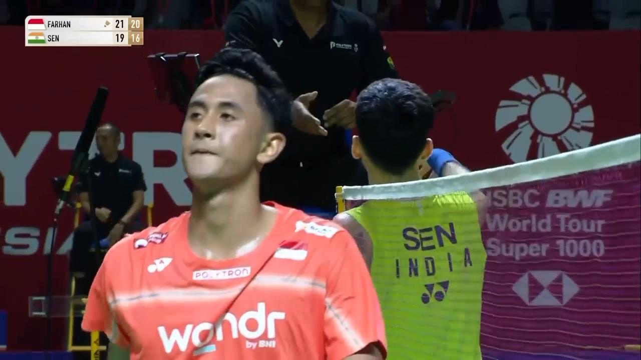 Chen Yufei and Alwi Farhan cruise to Indonesian Open last 16