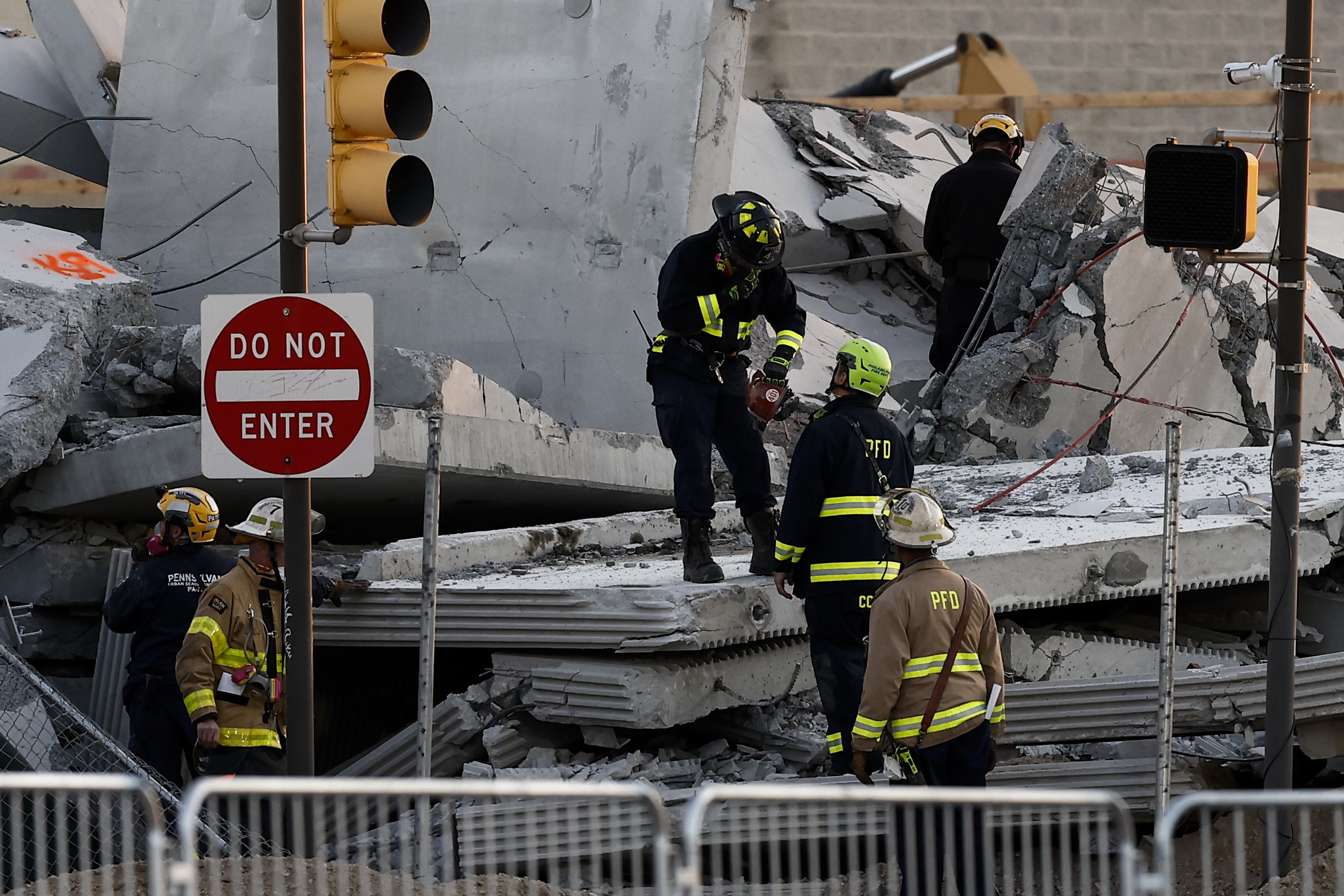 A parking garage at a NJ hospital was declared unsafe. The same vendor ...