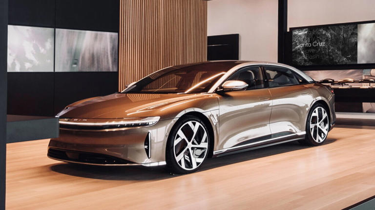 The Lucid Air can lose power mid-drive, but the fix only comes after it ...