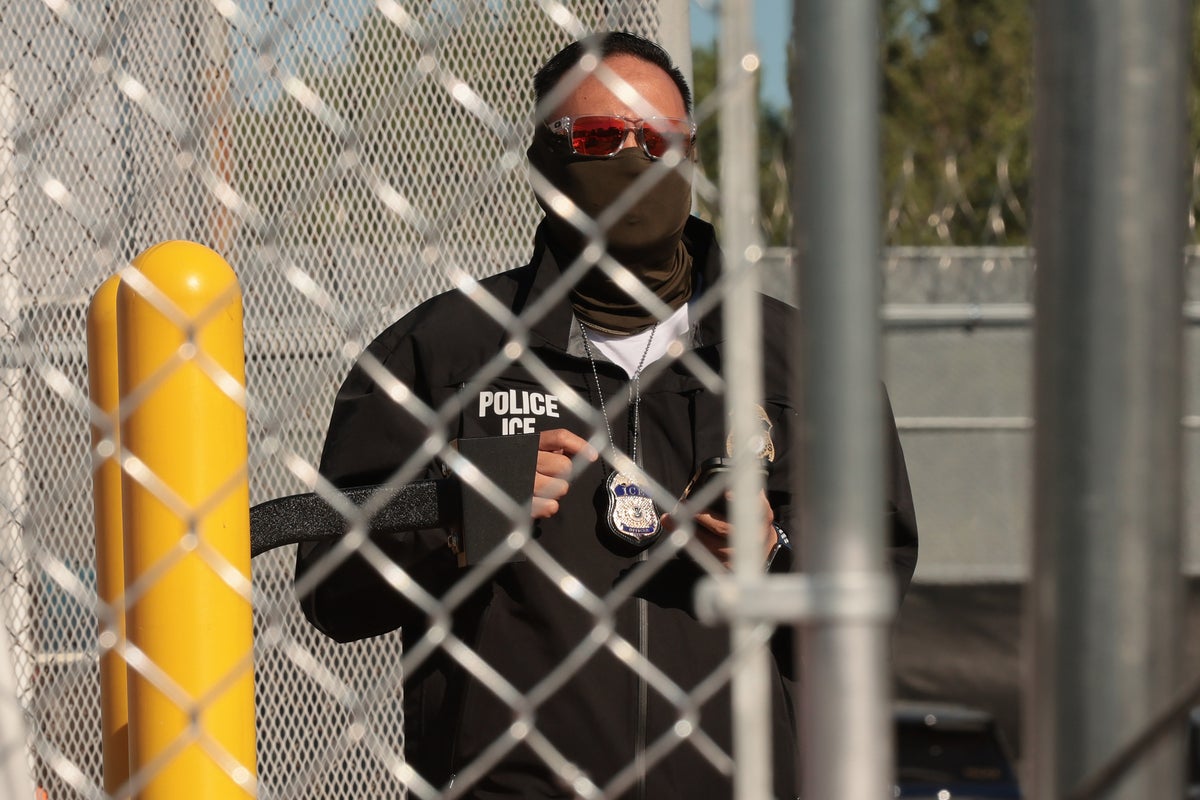 Health officials sue ICE jail after fears of tuberculosis outbreak
