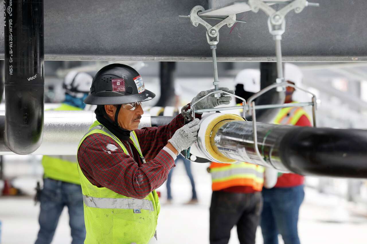 Data center construction is booming in Texas. Favorable factors could ...