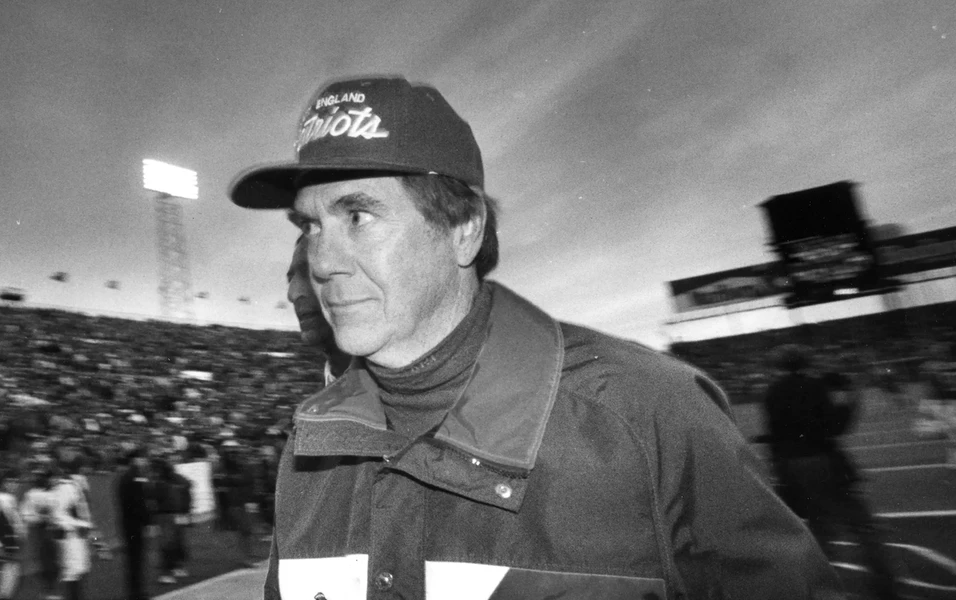 NFL mourns Hall of Famer and Patriots coach Raymond Berry