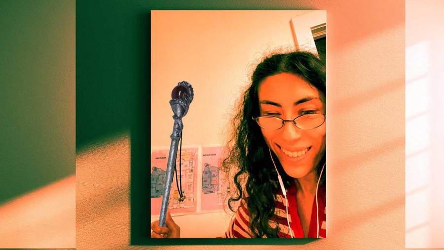 Ohio artist who is legally blind turns vision into success