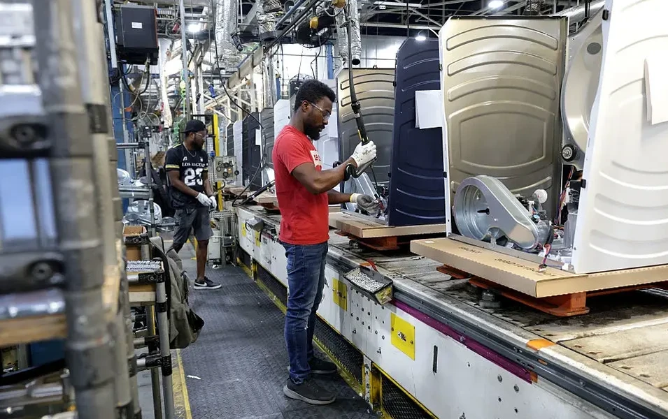 Manufacturing surge and AI boom fuel market momentum