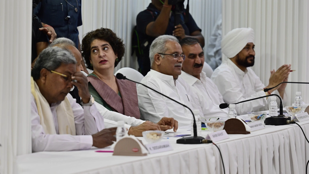 Shivakumar, Siddaramaiah wrap up cabinet talks before oath