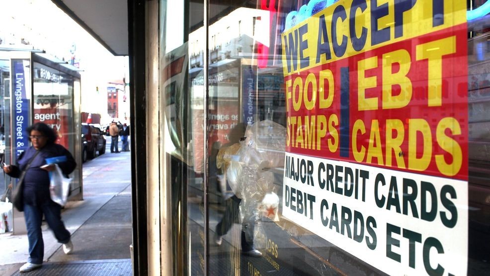 Woman accused of improperly receiving SNAP benefits
