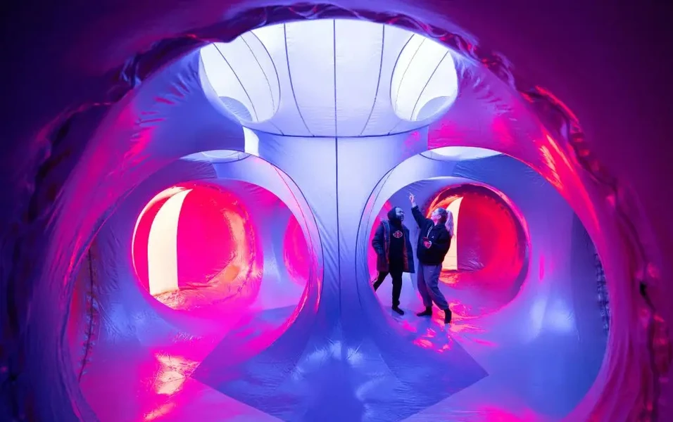Grantham to host giant inflatable art for Newton 300