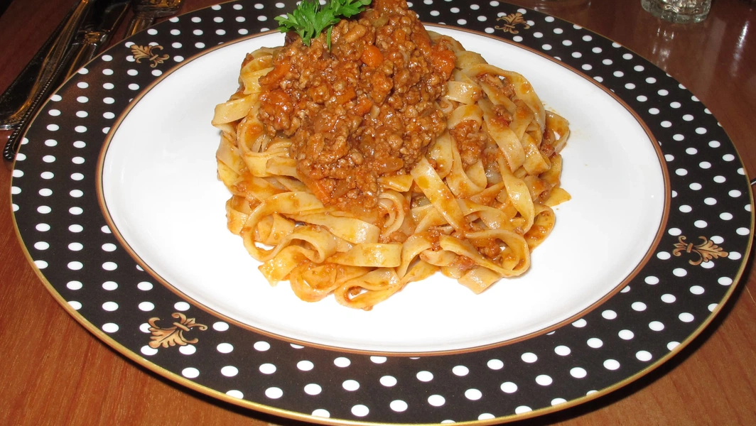Slow-cooked beef ragu for cozy nights