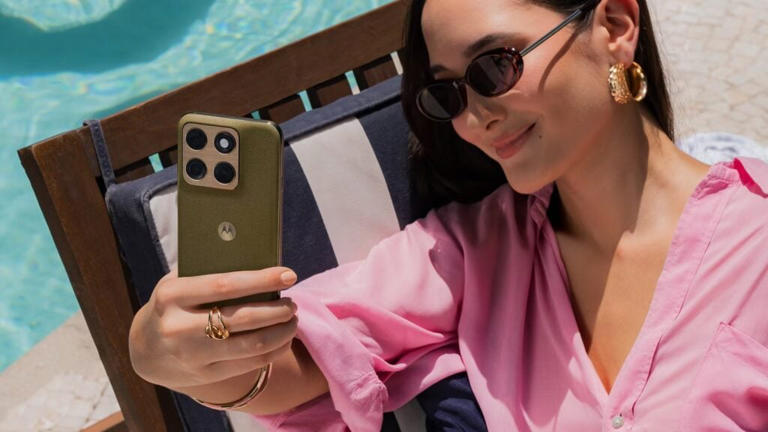 Motorola Edge 2026 debuts with 6.3″ 120Hz AMOLED display, Dimensity ...